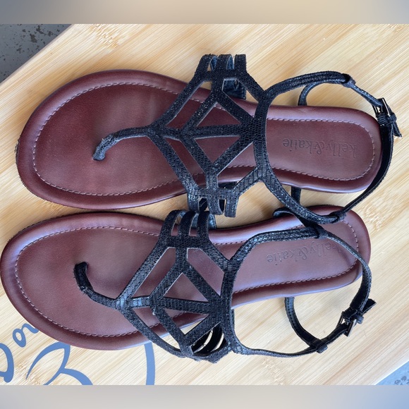 Kelly & Katie | Shoes | Kelly Katie Black Sandals | Poshmark
